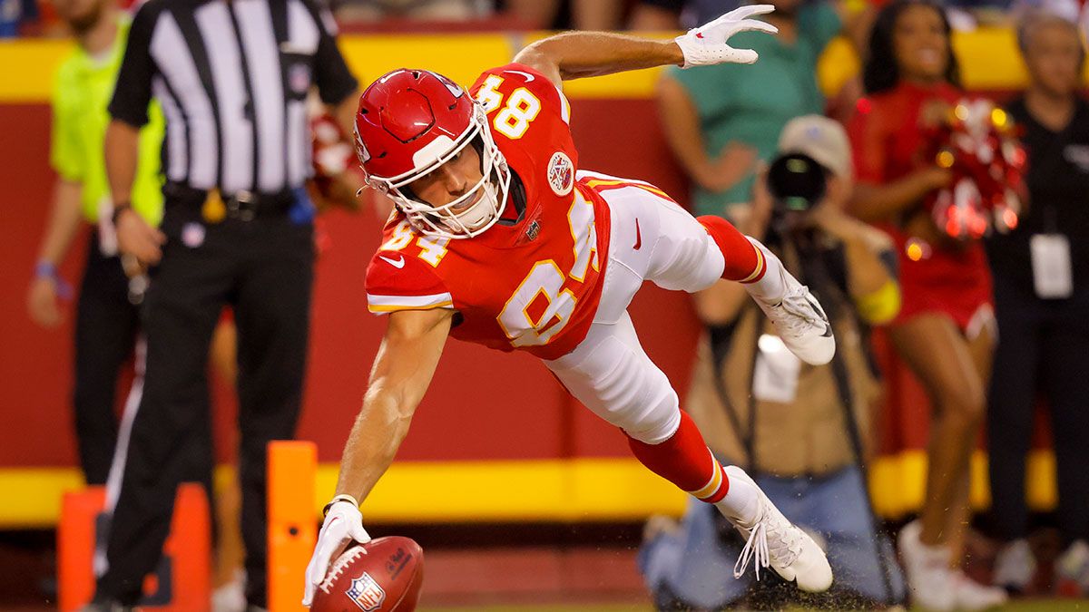 Super Bowl Props: Game Bets on Kenneth Gainwell, Justin Watson, More