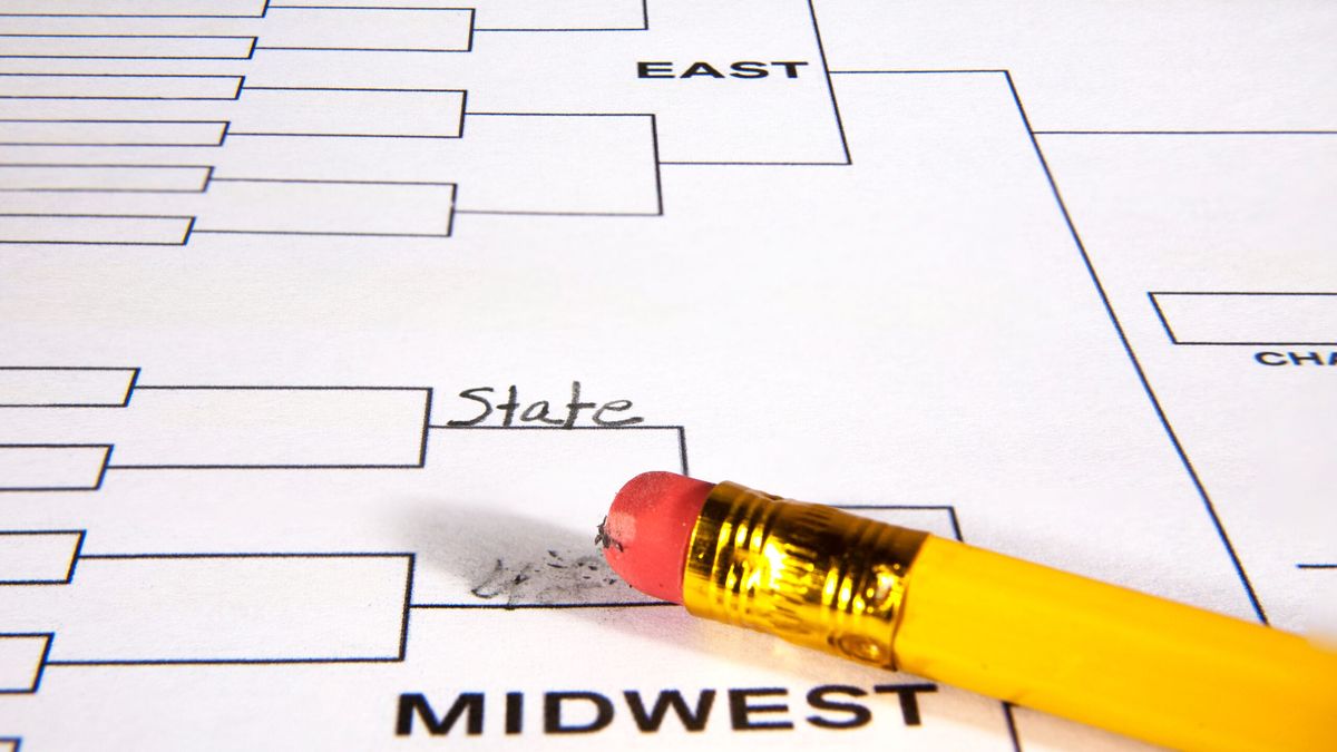 March Madness: How Would AI Fill In The 2025 Bracket?