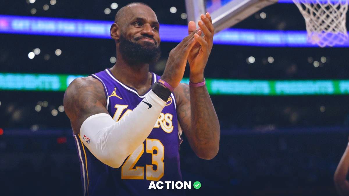 Los Angeles Lakers vs Phoenix Suns Prediction, Pick, Odds -- 12/14