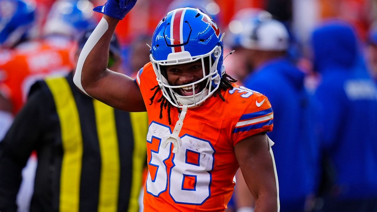NFL Parlay for Sunday: Red-Hot Betting Model Fuels Enticing 44-1 Pick