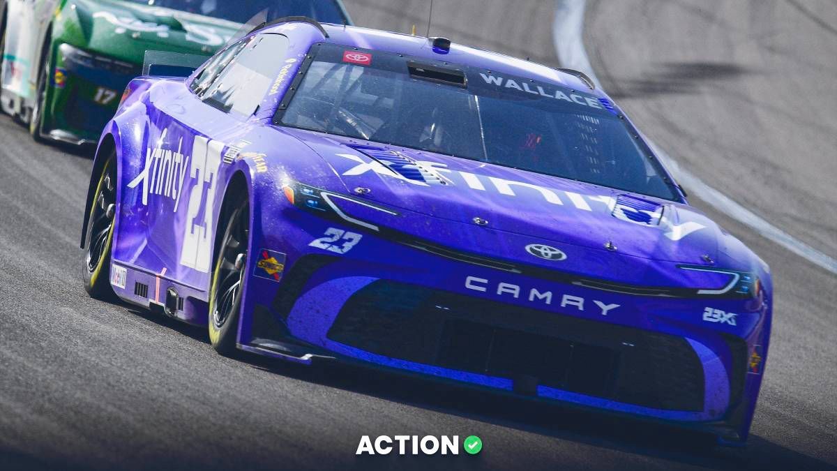 NASCAR Practice Speeds: 2 Chevys Pace the Field at Martinsville