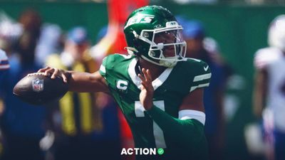 Jets vs Dolphins Player Props for Justin Fields, Tua Tagovailoa, More