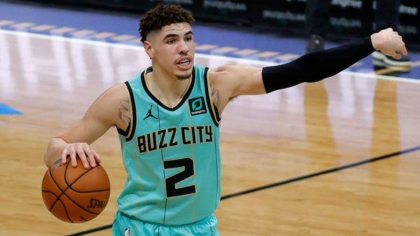NBA Player Prop Bets, Picks: LaMelo Ball, Clint Capela Provide Value on ...