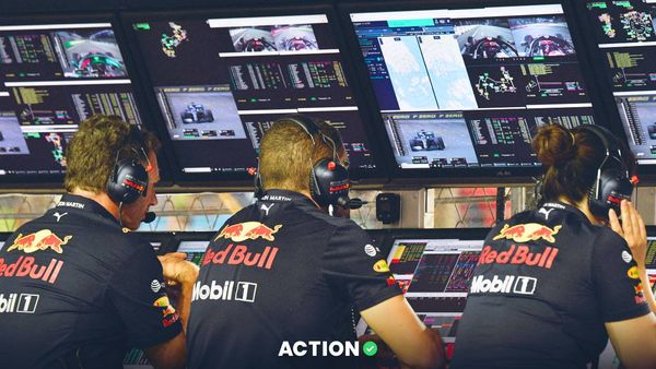 How to Bet F1 With Outrights, Podium, Head-to-Head, Race Props & Other ...