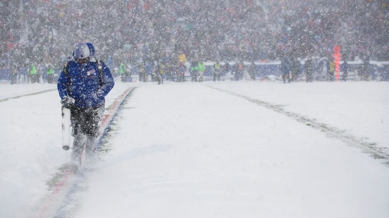 Updated NFL Weather Report for Bills vs. Dolphins: Heavy Snow, Wind to ...
