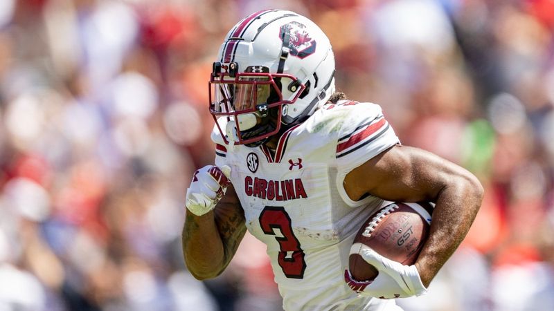 College Football PrizePicks: JJ McCarthy, Travis Hunter, Antwane Wells ...