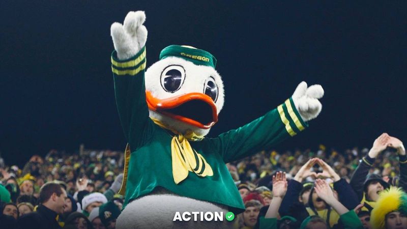 Ohio State vs. Oregon Odds: Sharps Betting CFP Over/Under