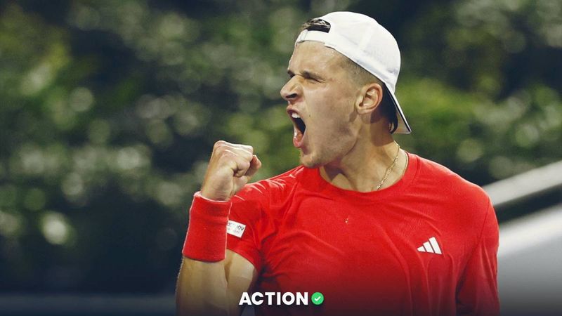 Jakub Mensik vs Alexandre Muller Prediction, Pick, Odds for French Open First Round