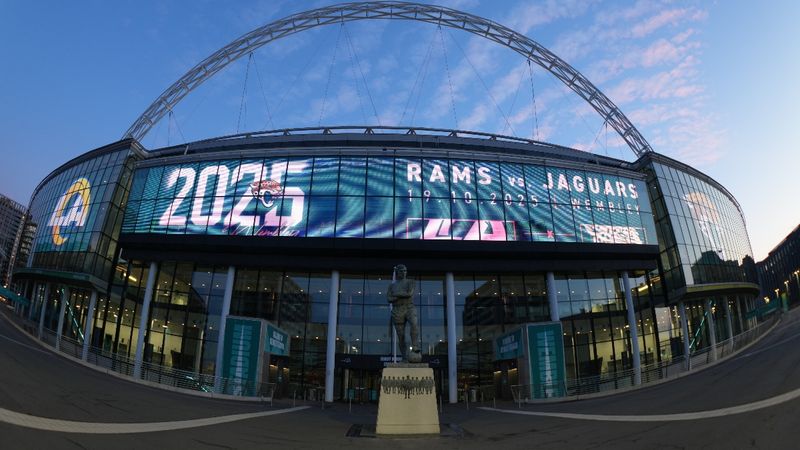 Rams vs Jaguars NFL Weather Report: Expect Rain, Wind on Sunday Morning